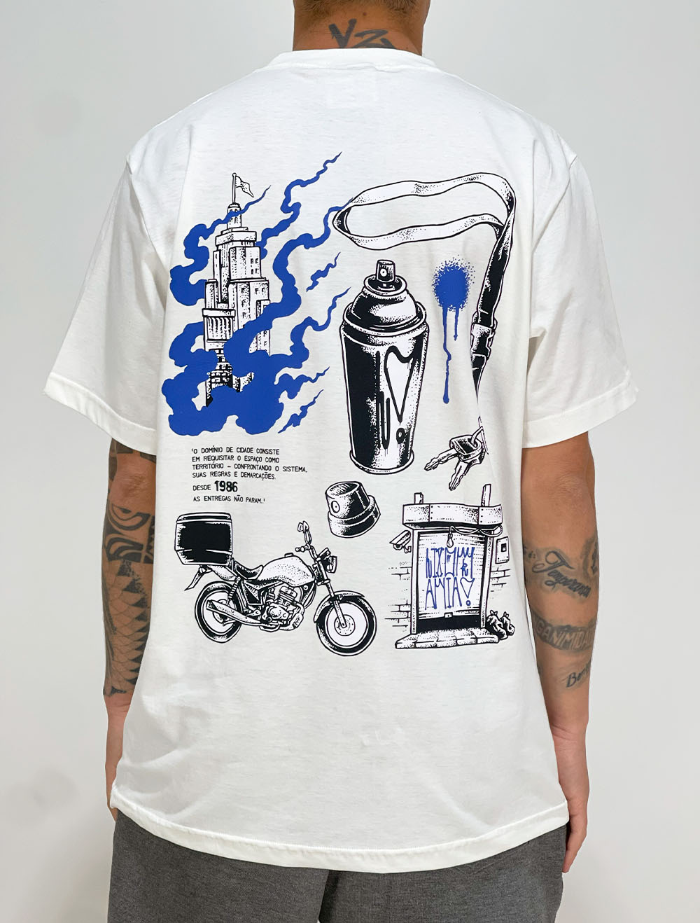Camiseta Chronic/Lixo Mania Cidade Elementos