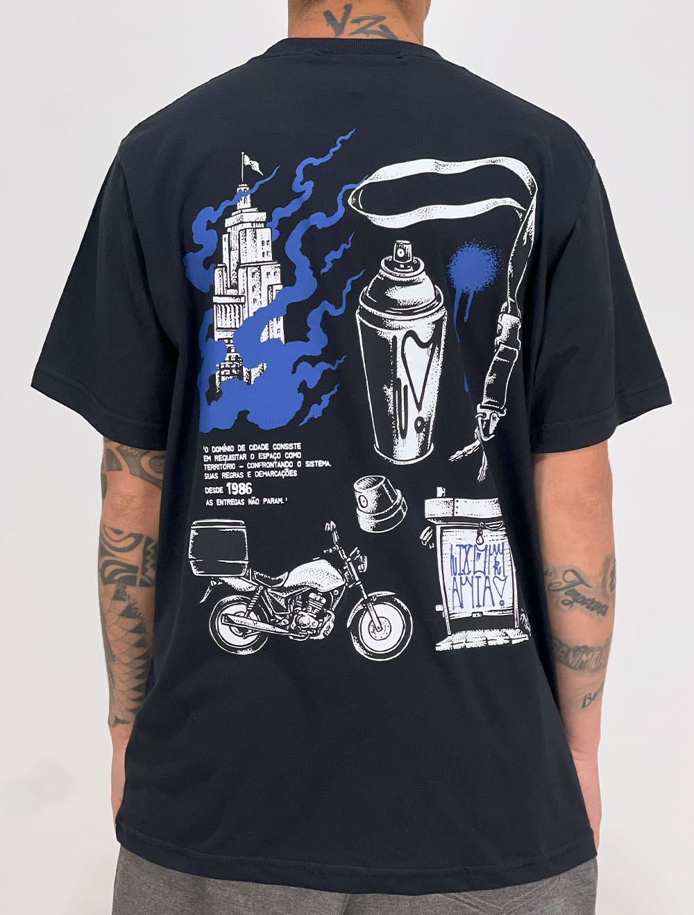 Camiseta Chronic/Lixo Mania Cidade Elementos